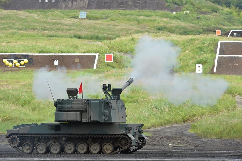 Japanese Fuji Firepower Demonstration 2016 - 26 Photos and a Video ...