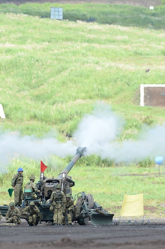 Japanese Fuji Firepower Demonstration 2016 - 26 Photos and a Video ...