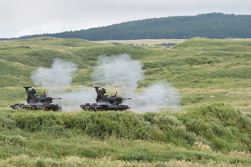 Japanese Fuji Firepower Demonstration 2016 - 26 Photos and a Video ...