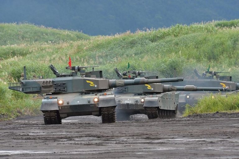 Japanese Fuji Firepower Demonstration 2016 - 26 Photos and a Video ...