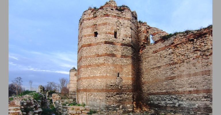 The Resolute Defense of Constantinople, 626 AD | War History Online
