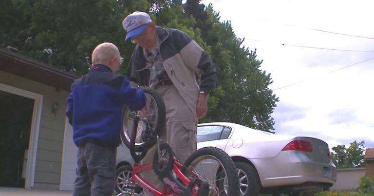 Emmet and Erling - Friends For Life - The War Veteran And The Toddler ...