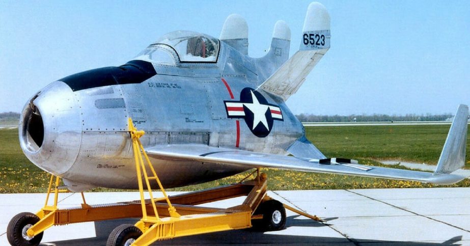 Dropping A Smaller Fighter From The Bomb Bay - The Out-Of-This-World XF ...