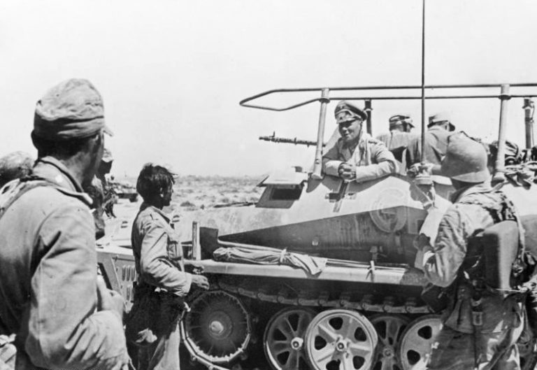 General Rommel And The Afrika Korps In Stunning Pictures | War History ...
