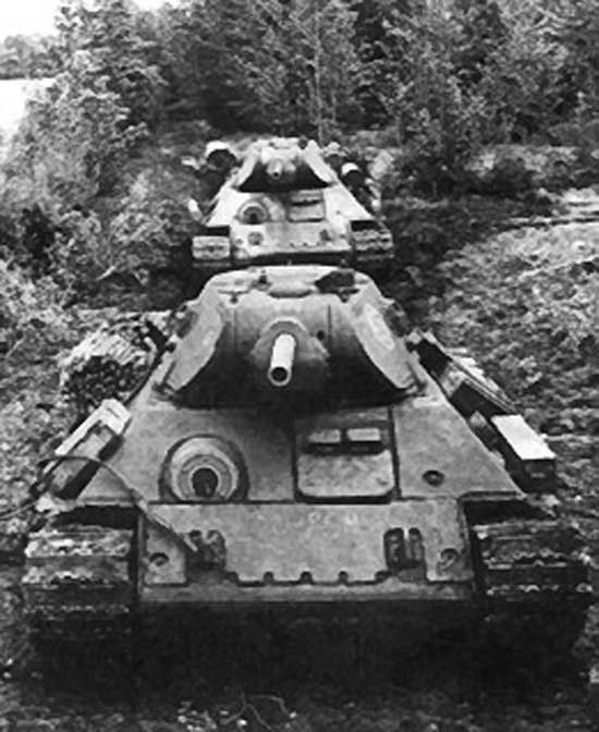 The Mighty Russian T-34 Tank Held Its Ground During Operation ...