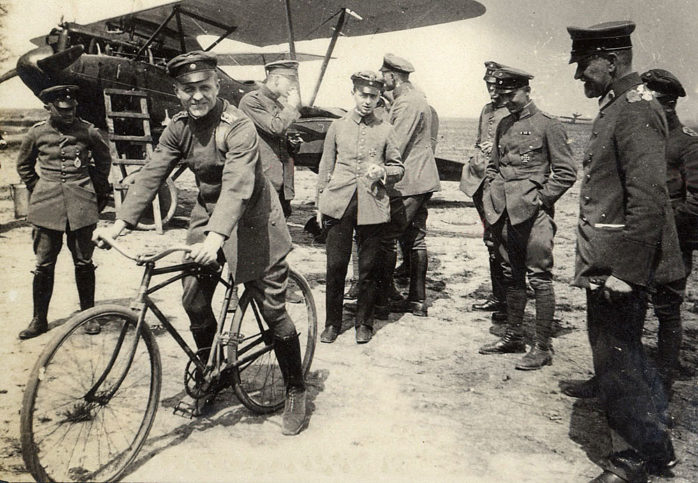 The Red Baron: Manfred von Richthofen, Famed WW1 Flying Ace | War ...