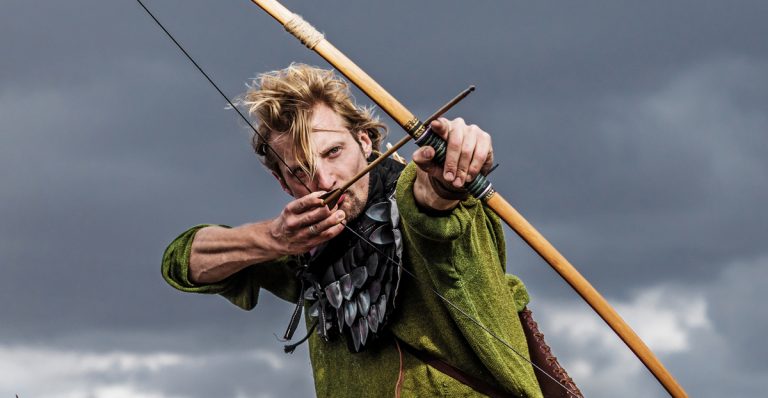The Longbow: Its Rise and Dominance - It Totally Changed Medieval ...