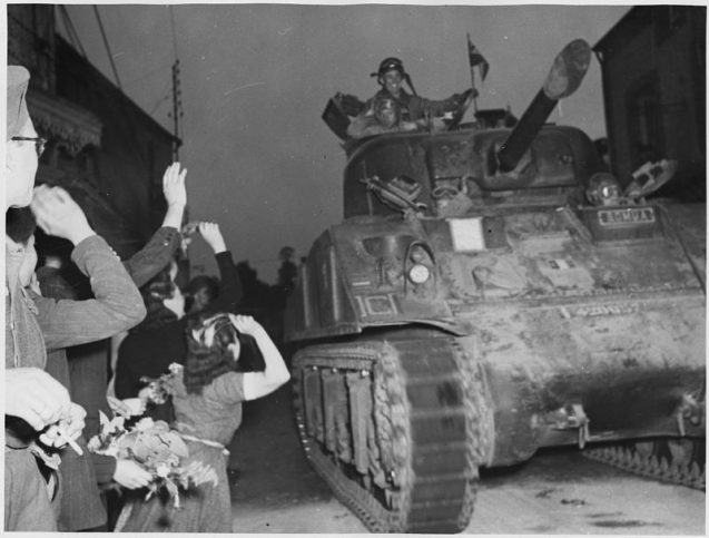 Bravery: The Amazing French Resistance and D-Day Including 21 images ...