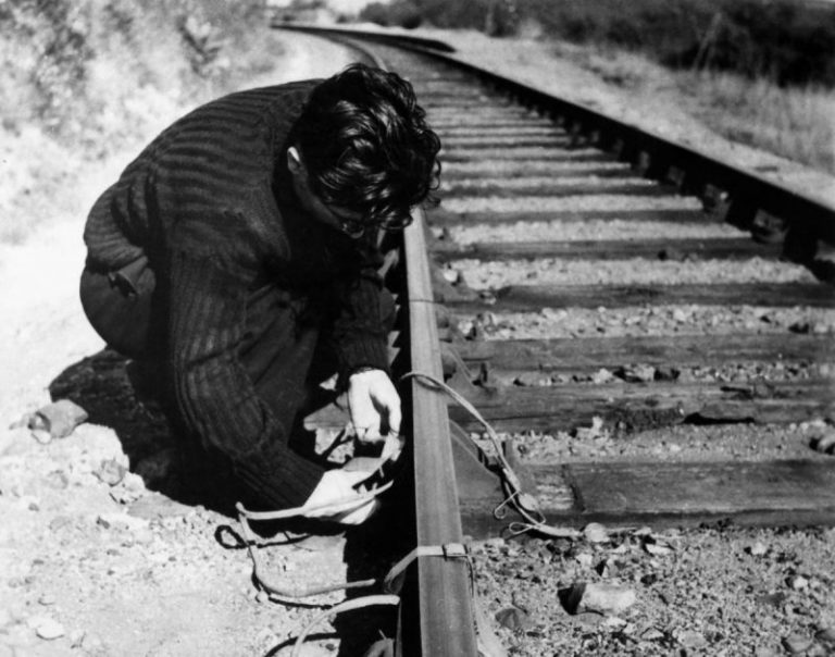 Bravery: The Amazing French Resistance and D-Day Including 21 images ...