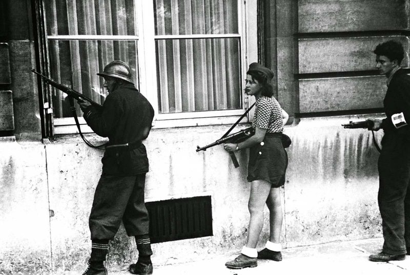 Bravery: The Amazing French Resistance and D-Day Including 21 images ...