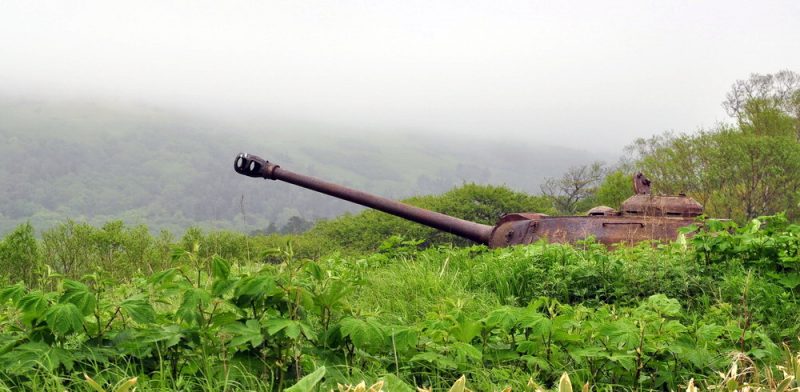 Soviet IS-3 and IS-2 tanks left behind on Shikotan Island- 25 Photos ...