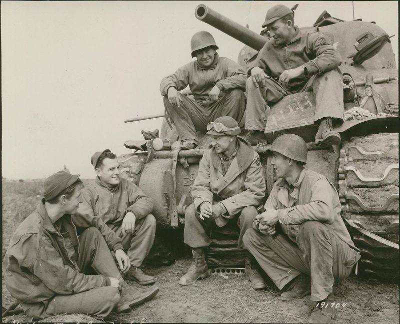 "Dogs of War" - American Infantry in WWII | War History Online