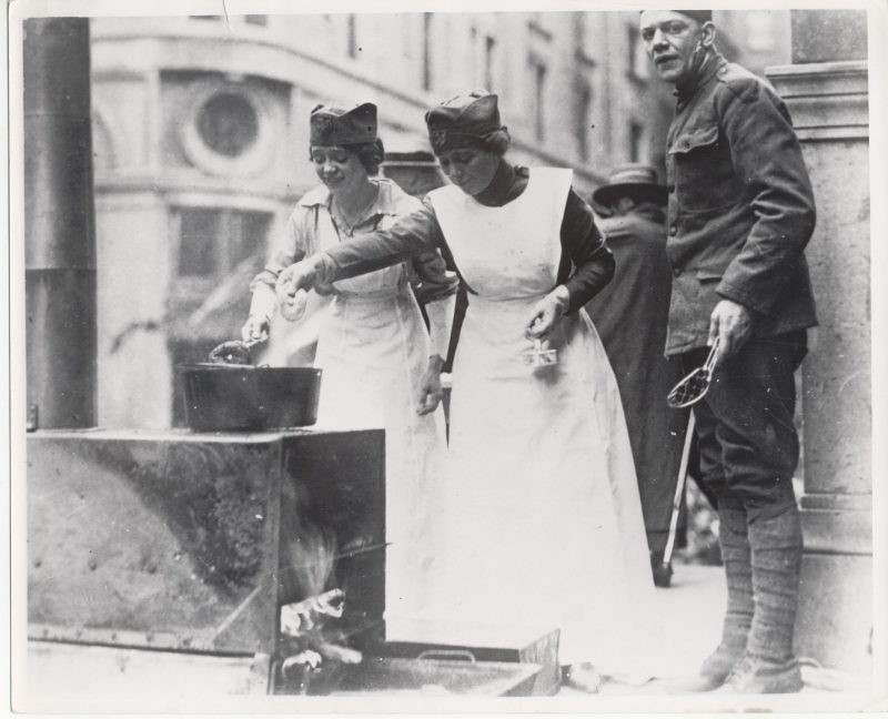 WWI Donut Girls - Serving Salvation on the Front Lines | War History Online