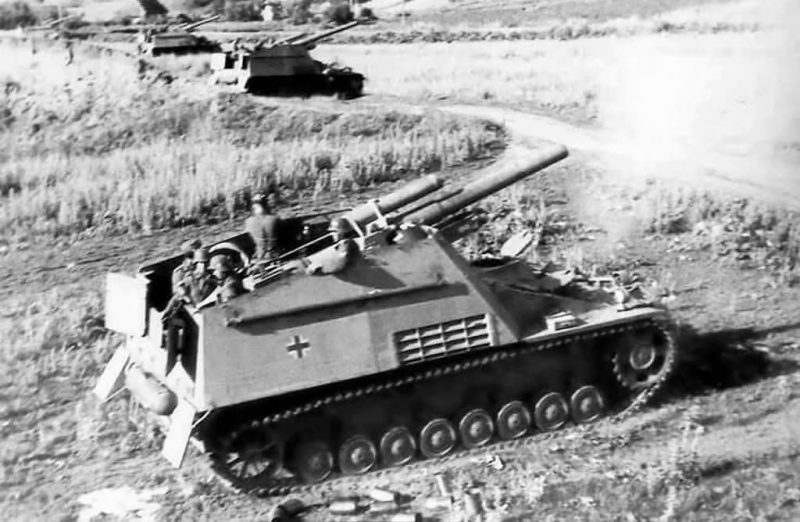 King of the Battlefield: 26 Pictures of The Hummel Self-Propelled ...