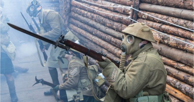 When the British 1st Used Poison Gas - Battle of Loos | War History Online