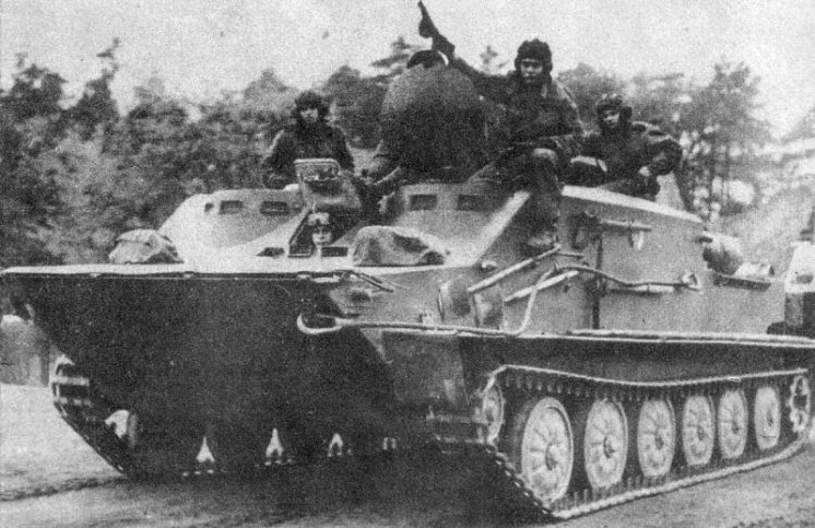 Soviet BTR Series of Armored Personnel Carriers - Facts and Photos ...