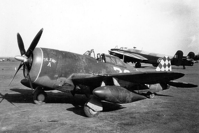 The "Jug" P-47 Thunderbolt - Workhorse of WWII in 30+ Photos | War ...