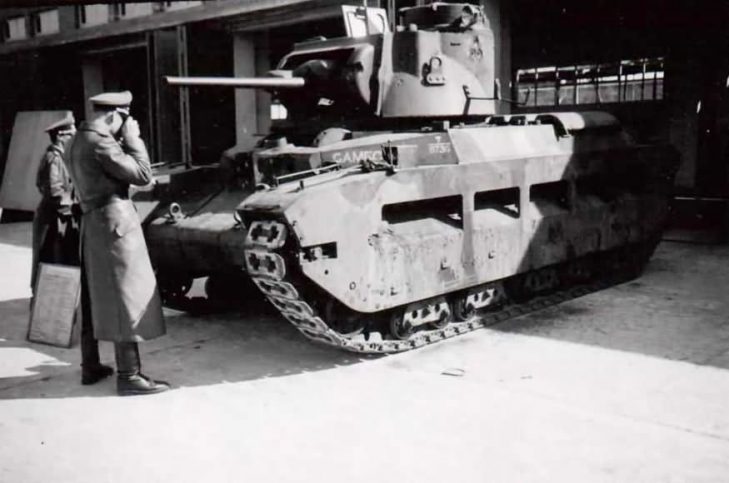 The Queen of the Desert - The British Matilda II Tank in 26 Photos ...