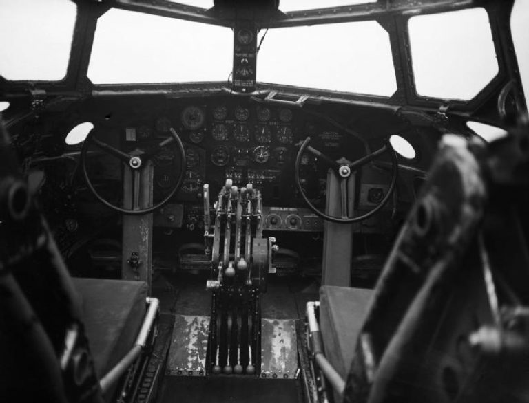 Underappreciated but Not Forgotten - The Short Stirling Bomber in 25 ...
