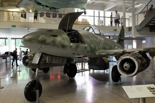 The Father of Jet Planes - The German Me 262 in 21 Photos | War History ...