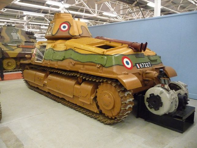 A Stubborn Defender - French Somua S35 Tank in 25 Photos | War History ...