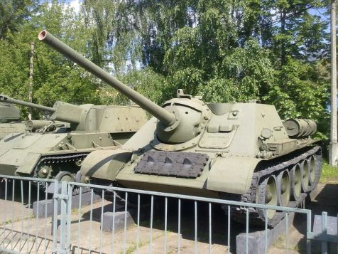 How to Stop a Tiger in 25 Photos - The Soviet SU-85 Tank Destroyer ...