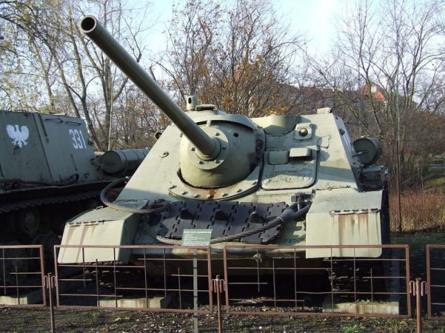 How to Stop a Tiger in 25 Photos - The Soviet SU-85 Tank Destroyer ...