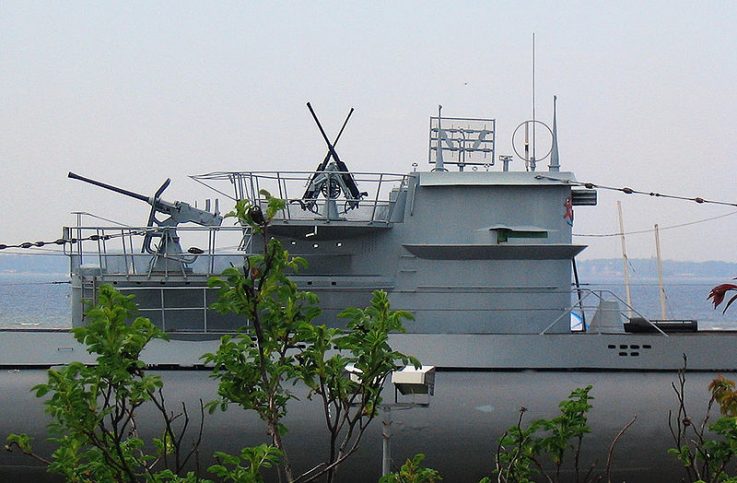 WWII Sub was Sold for 1 Deutsche Mark - U-995 On Display in Germany ...