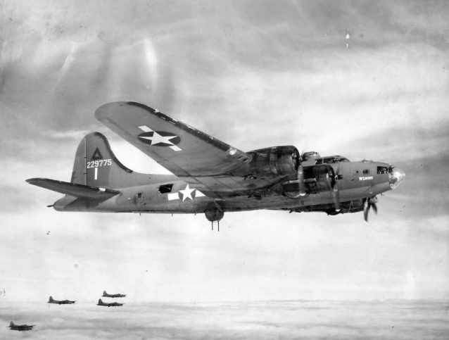 The B-17 Flying Fortress in 26 Images | War History Online