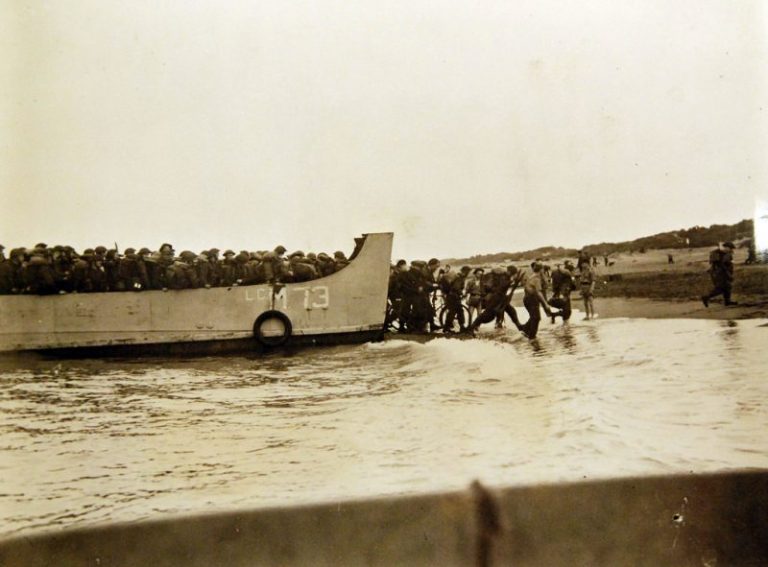 The Start of the BIG campaigns 73,000 Strong - Operation Torch in ...