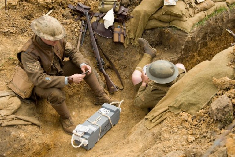 Experience 2 Days in WWI Trenches to See How it Was - Man Builds a ...