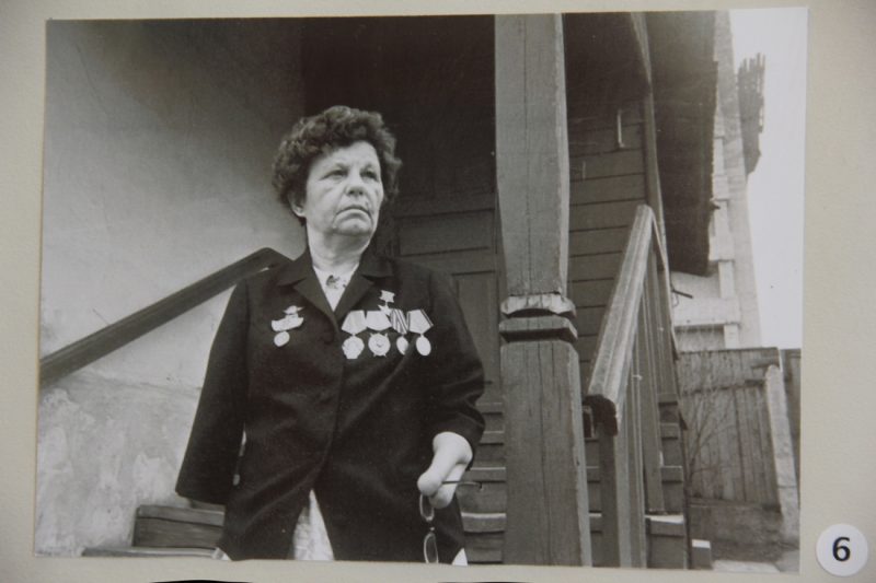 Zina - Germans Took Her Hands and Legs but She Inspired Her Nation ...