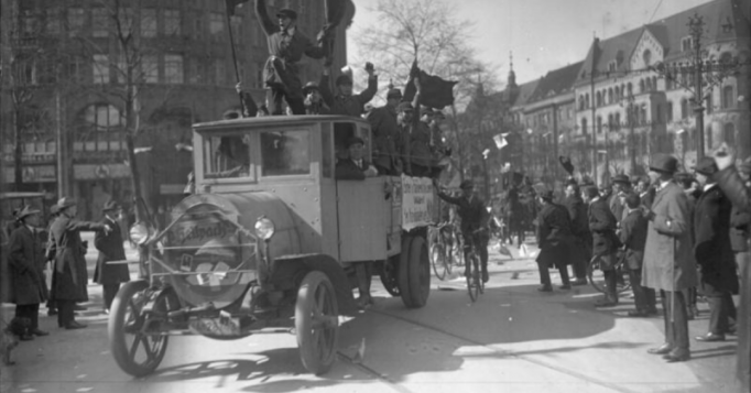 How Communists in Germany Allied with Nazis to Destroy Democracy | War ...