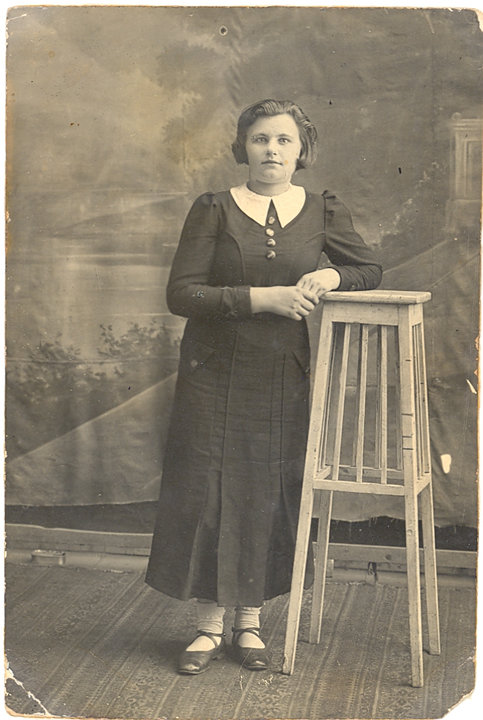 Zina - Germans Took Her Hands and Legs but She Inspired Her Nation ...