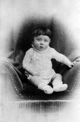 Does Hitler Have Any Living Relatives? The 1945 Extinction Agreement of ...