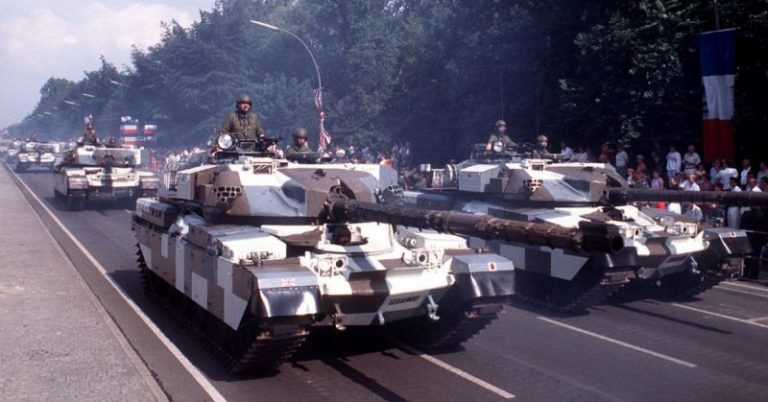 5 Cold War British Tanks - Best in The World? | War History Online