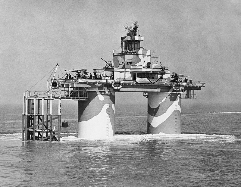 The Strange Looking Maunsell Sea Forts of WW2 | War History Online