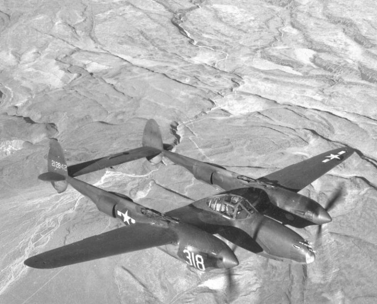 The P-38: The American Super-plane That The British Didn't Want | War ...