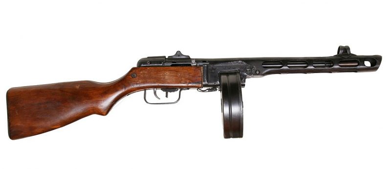 PPSh-41 - The Most Mass-Produced Submachine Gun of WWII | War History ...