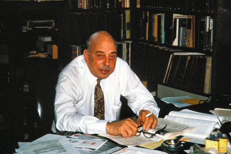 Liquid Fire - How Napalm Turned Vietnam Into a Fiery Hell | War History ...