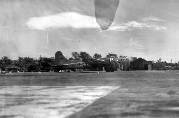 Bf 109 Pilot Franz Stigler (who saluted) & B-17 Pilot Charlie Brown’s ...