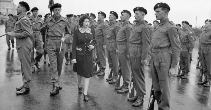 God Save the Queen: Elizabeth in WWII | War History Online
