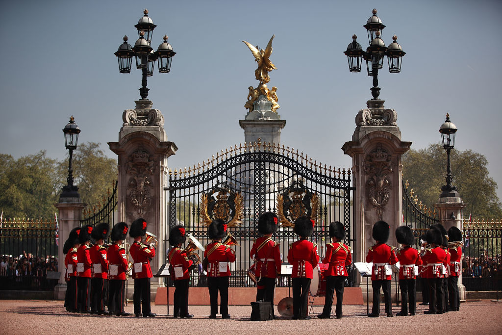 The Changing of the Guard Has a Centuries-Old History | War History Online