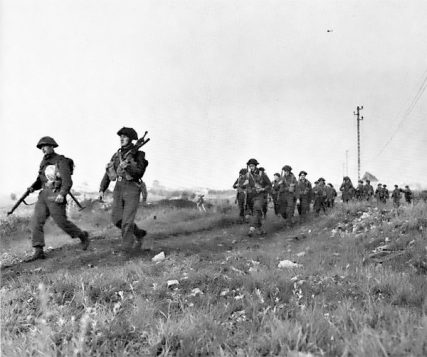 Little-Known Photos of Canadians During D-Day | War History Online
