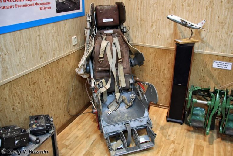 The Ultimate Bail Out: Early Ejection Seat Development | War History Online