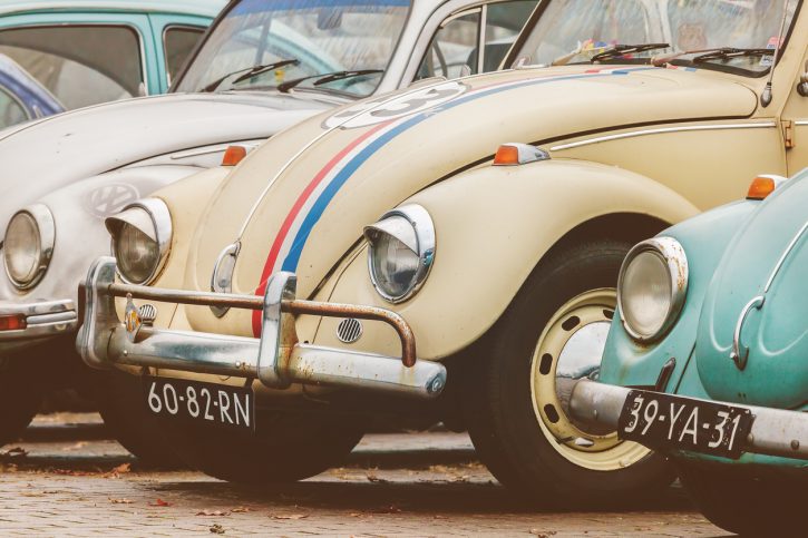 The End of an Era as Volkswagen Produces Final Beetle | War History Online