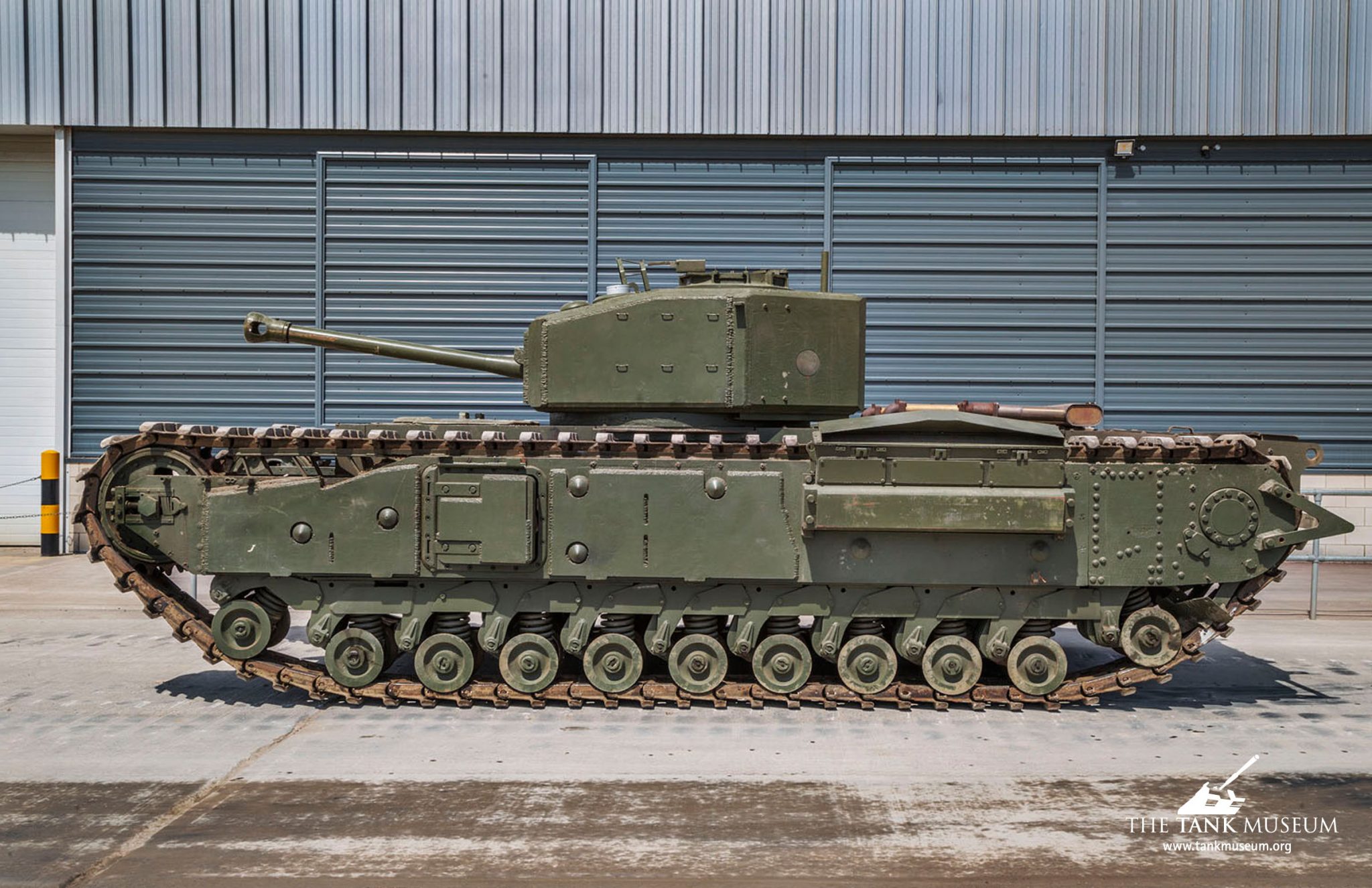 Guest Vehicles at Tiger Day: Hetzer G13 & Churchill Mark III | War ...