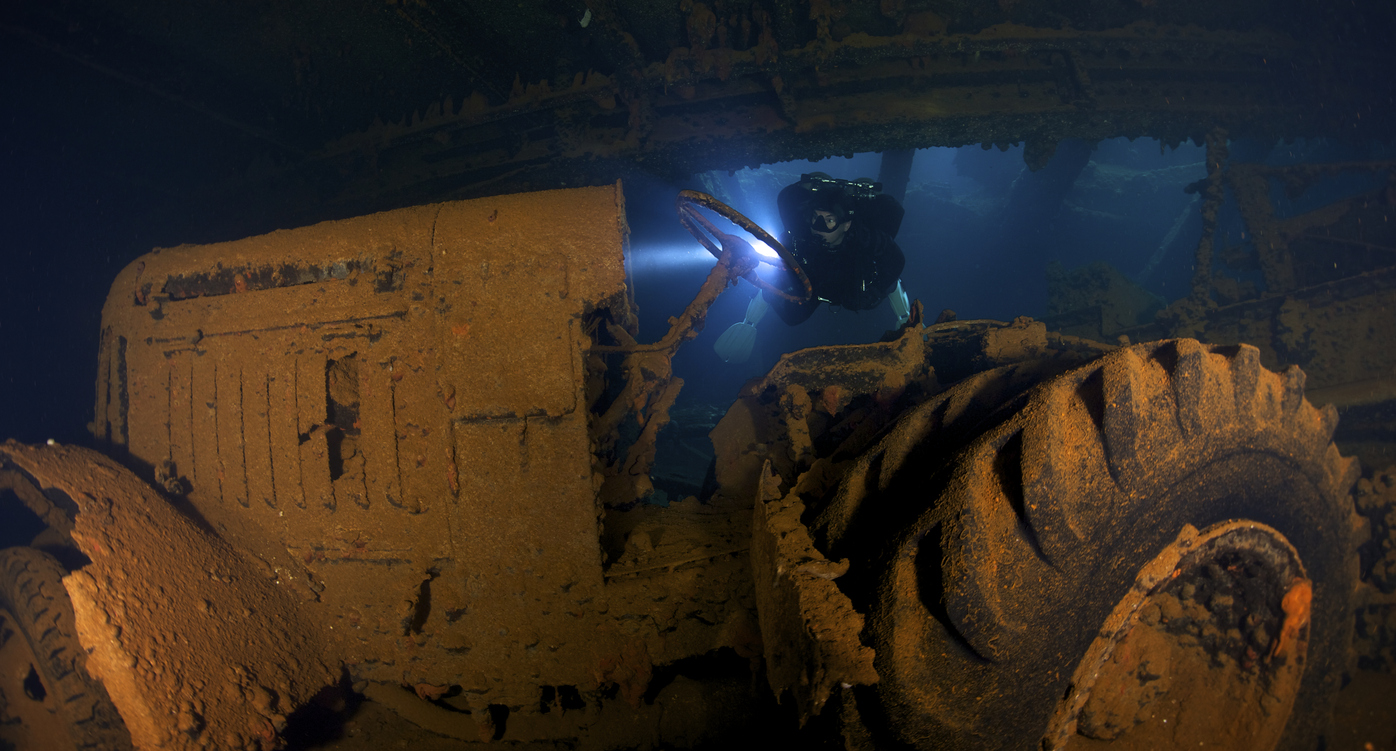 WWII Wrecks Are Being Stolen from the Bottom of the Oceans | War ...