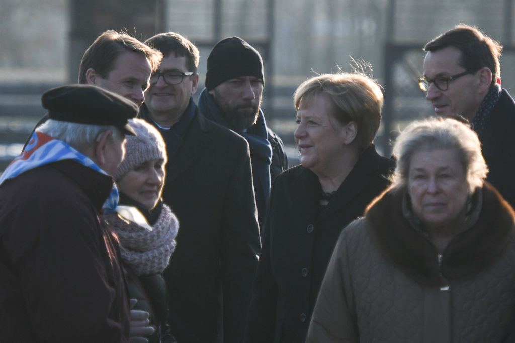 German Chancellor Merkel Tours Auschwitz With 'Sense Of Shame' | War ...
