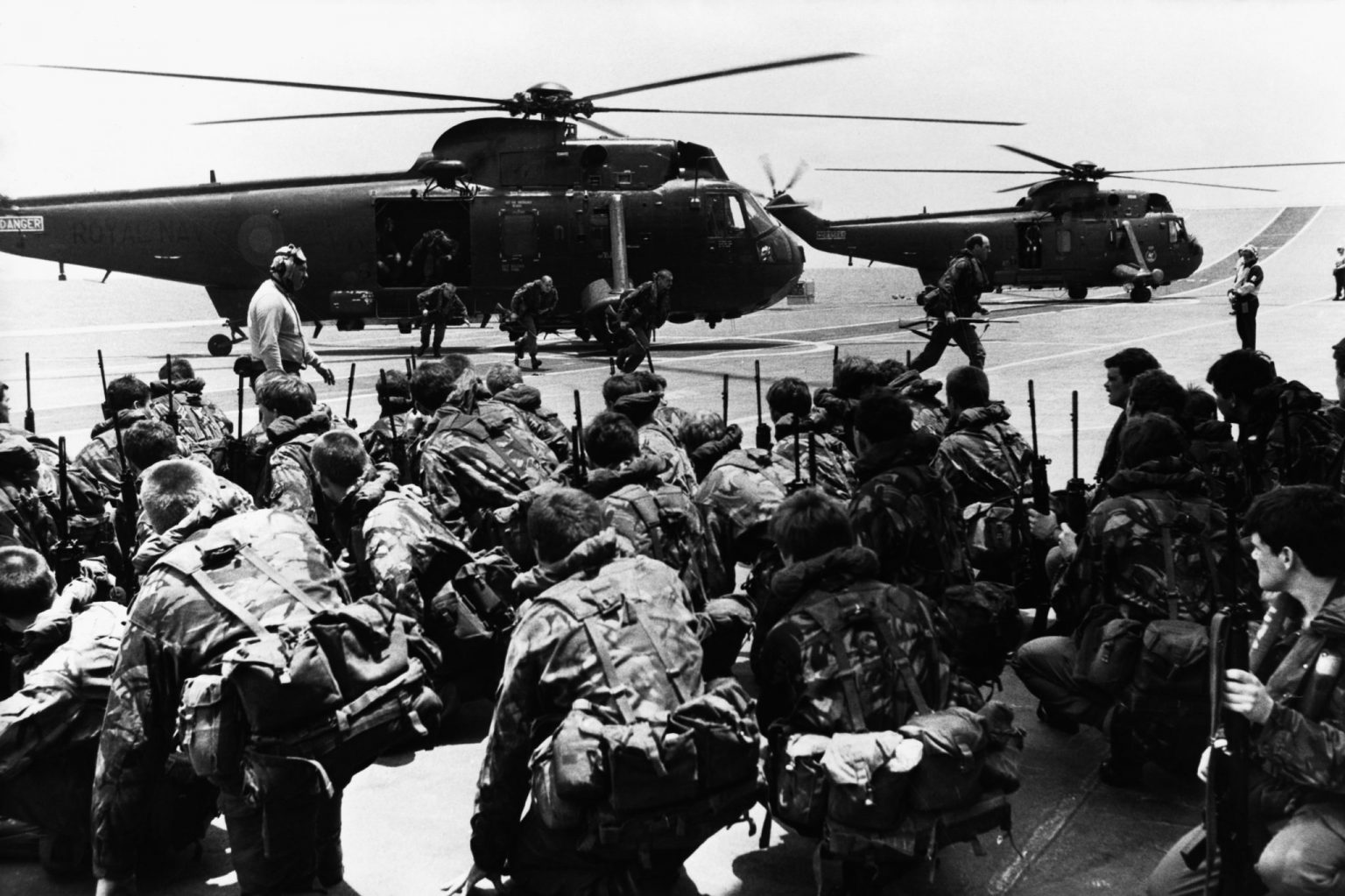 How France Helped Argentina During The UK's Falklands War | War History ...